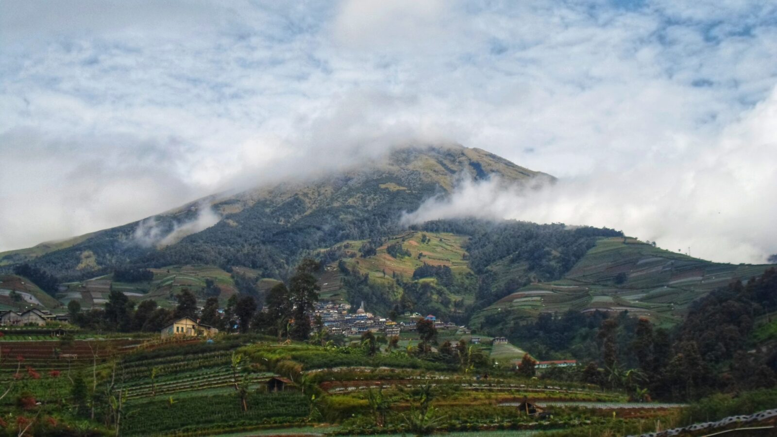 Ngetrip ke Nepal Van Java di Dusun Butuh Magelang - Pigiblog