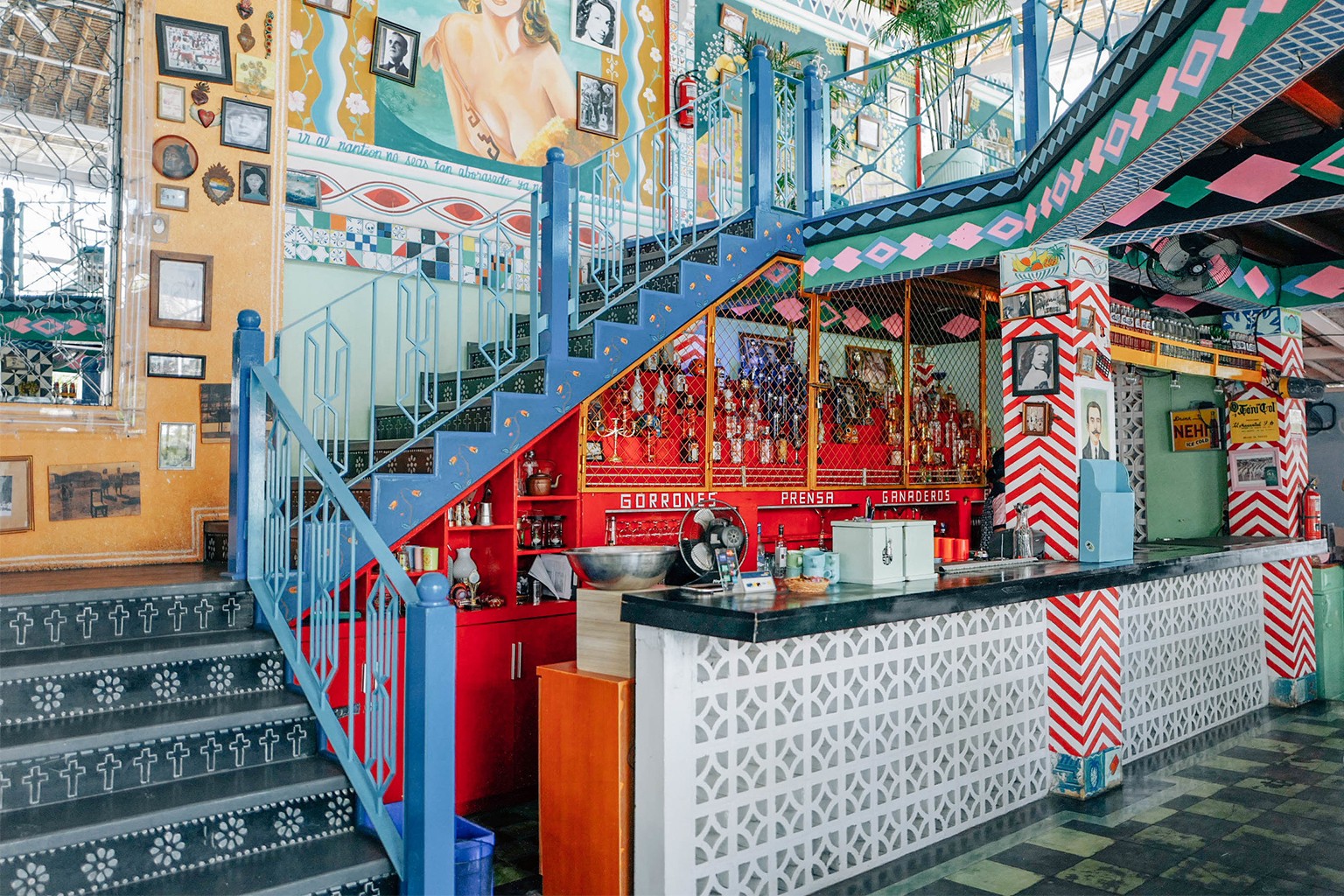 Rekomendasi Bar dan Beach Club Buat Kamu yang Ngetrip ke Bali - Pigiblog