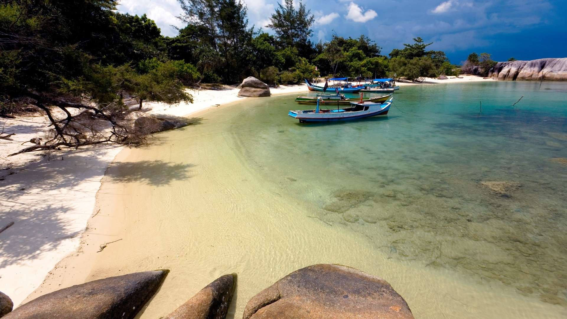 Wisata ke Belitung 3 Hari Cuma Rp 1 Juta? Check It Out! - Pigiblog