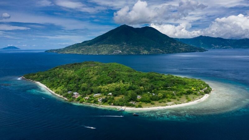 Wisata Pulau Alor, Serpihan Surga di Timur Indonesia - Pigiblog