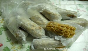 7 Rekomendasi Kue Khas Riau Penunda Lapar - Pigiblog