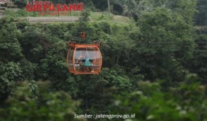 Pacu Adrenalin di Jembatan Gantung dan Gondola Girpasang Klaten! - Pigiblog