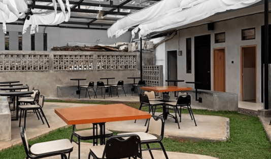 3 Rekomendasi Cafe Outdoor di Cempaka Putih - Pigiblog