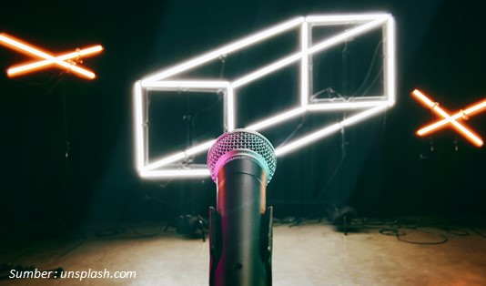 4 Teknik Stand Up Comedy untuk Bantu Penampilan Perdanamu - Pigiblog